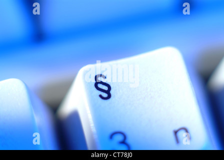 section sign on a keyboard Stock Photo - Alamy