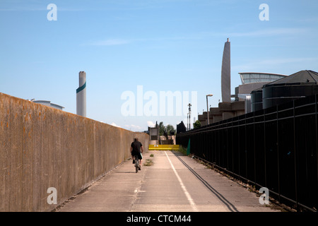 Crossness sewage treatment works sludge incinerator, south-east London ...