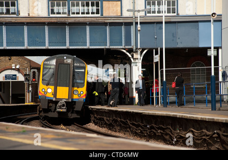 Passengers boarding a class 444 train in South West Trains livery at ...