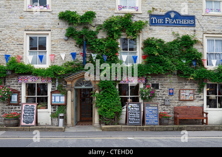 The Feathers pub in Helmsley, North Yorkshire, England, UK. Helmsley is ...