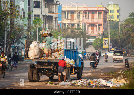 Garbage collection in Mandalay, Myanmar Stock Photo - Alamy
