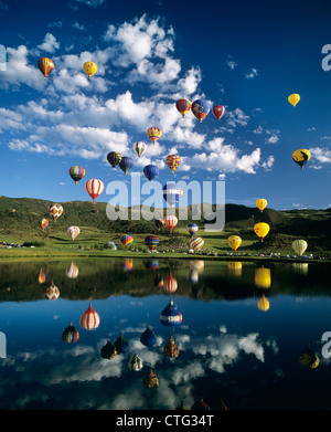 1980s BALLOONING AT SNOWMASS COLORADO USA Stock Photo - Alamy