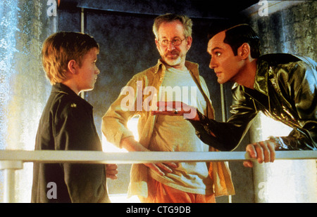 A.I.: ARTIFICIAL INTELLIGENCE JUDE LAW AS Gigolo Joe Date: 2001 Stock ...