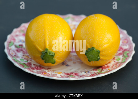 Yellow Round Courgettes Stock Photo - Alamy