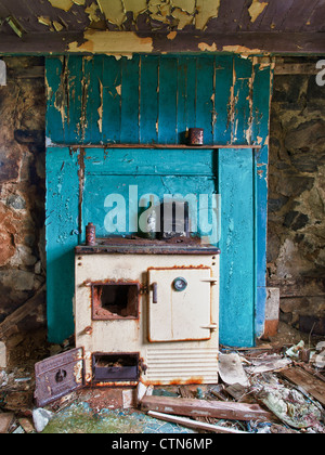 An old Rayburn stove Stock Photo - Alamy