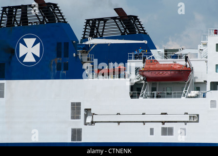 DFDS Seaways Logo Insignia Stock Photo - Alamy