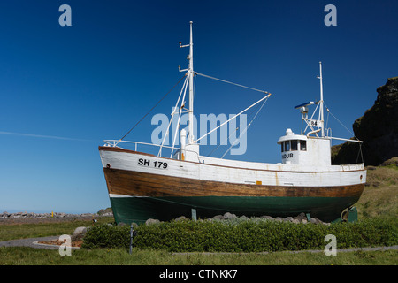 The Tindur SH-179 fishing boat, a maritime memorial in Olafsvik ...
