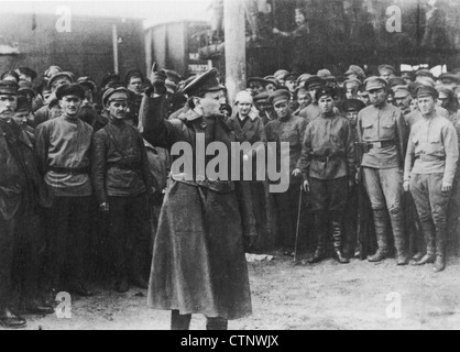Leon Trotsky at the Red Army troops. Museum: State Museum of the ...
