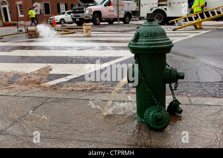 Open fire hydrant - Washington, DC USA Stock Photo - Alamy