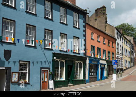 Colourful buildings shops stores on Castlegate and Market Place in ...