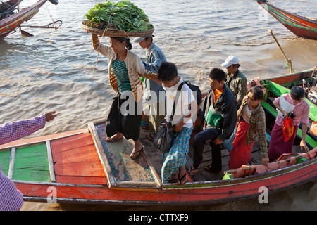 Ferry boats, Yangon River, Yangon, Myanmar Stock Photo - Alamy