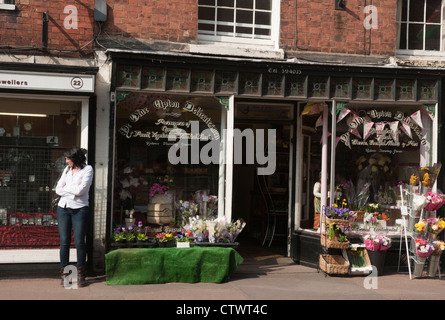 Florist and deli in Upton upon Severn Stock Photo - Alamy
