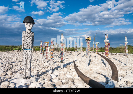 Traditional tomb in the south of Madagascar Stock Photo - Alamy