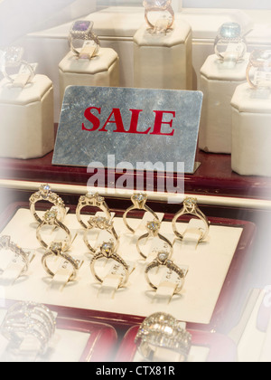 jewelry luxury retail store window display showcase Stock Photo - Alamy