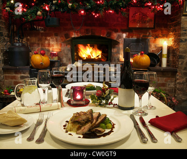Christmas dinner table Stock Photo - Alamy