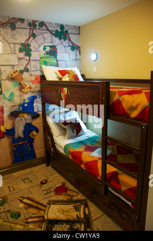 Kingdom Themed bedroom at Legoland Hotel, Windsor, England Stock Photo ...