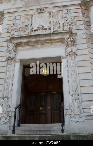 Cardiff Crown Court Entrance Stock Photo - Alamy