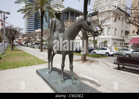 Equestrian statue of Meir Dizengoff, the first Mayor of Tel Aviv ...