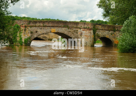 Pershore new bridge over the River Avon in flood, Worcestershire. July ...