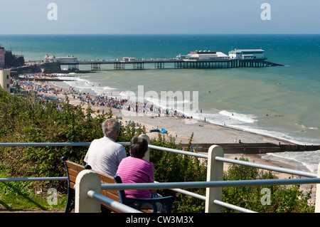 Cromer beach from cliffs hot sunny summer day Stock Photo - Alamy