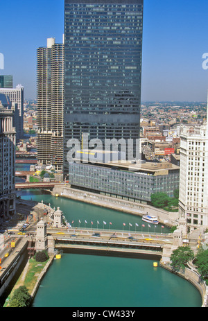 IBM BUILDING CHICAGO ILLINOIS UNITED STATES OF AMERICA USA Stock Photo ...