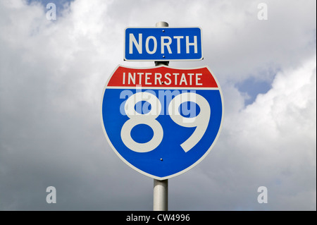 North Interstate 89 sign in New Hampshire Stock Photo - Alamy