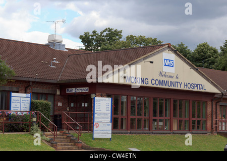 Woking Community Hospital and Woking NHS Walk-in Cenre signs Stock ...