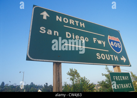 A sign for the 405 San Diego freeway Stock Photo - Alamy