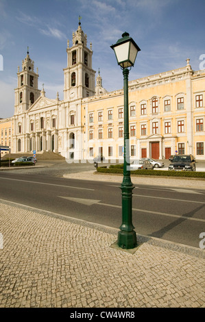 The Mafra National Palace is a monumental baroque and italianized ...