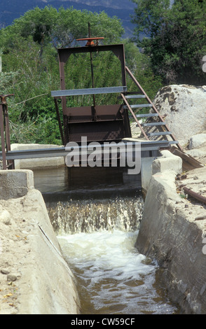 California aqueduct system, CA Stock Photo - Alamy