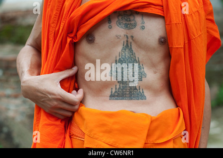 Vat Kok Bap. Luang Prabang, Laos. The Sak Yan (protection tattoos ...
