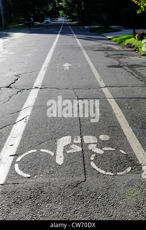Bicycle lane in a city Stock Photo - Alamy