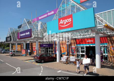Luton Retail Park, Gipsy Lane, Luton, Bedfordshire, England, United ...