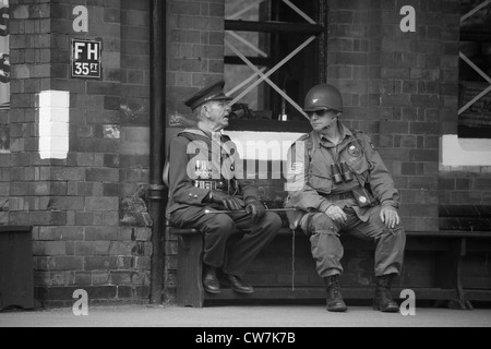 british and german ww2 soldiers talking at festival Stock Photo - Alamy