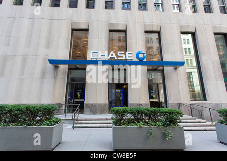 Chase bank in New York. It is national bank founded at 1799 Stock Photo ...