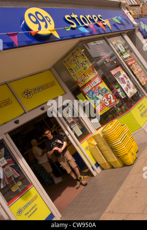 99p Stores, Petersfield, Hampshire, UK Stock Photo - Alamy