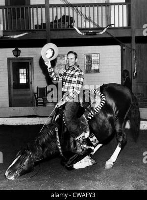 GENE AUTRY Portrait with his Horse in BELLS OF CAPISTRANO 1942 director ...