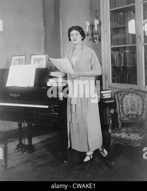 Alma Gluck, (1884-1938), Romanian-born American singer, made her debut ...