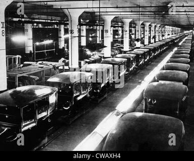 Ford Assembly Line,1920's Stock Photo - Alamy