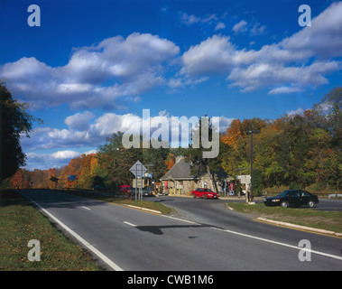 Taconic State Parkway, Shenandoah Service Station, the highway ...