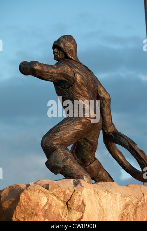 "The Rescue" Statue at Seahouses Stock Photo - Alamy