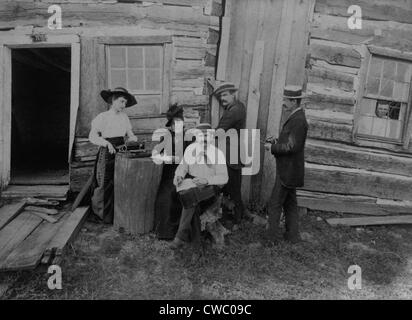 Abraham Lincoln's Log Cabin Stock Photo - Alamy