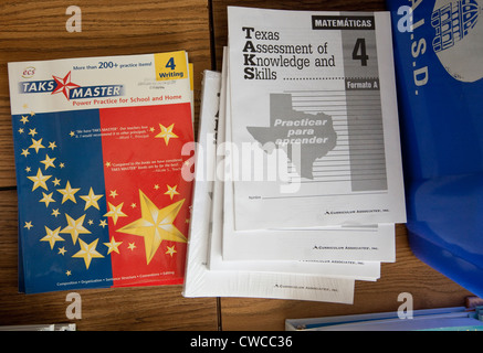 TAKS practice testing booklets including a Spanish language Math test ...