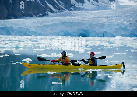 Kayaking at Monaco glacier, Woodfjorden, Spitsbergen, Svalbard, Arctic ...