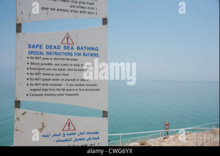 Sign lowest point on earth, Dead Sea, Jordan Stock Photo - Alamy