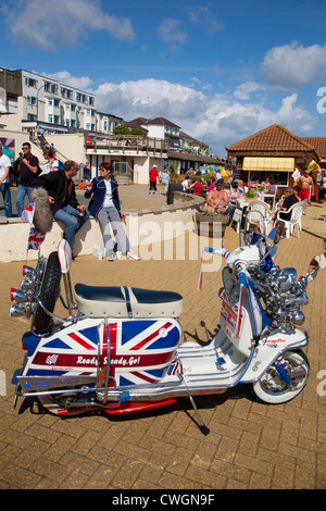 Sandown, Clothes Shop, Isle of Wight, England Stock Photo - Alamy