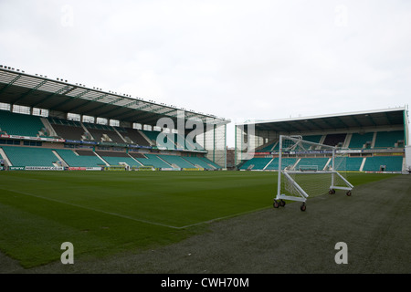 easter road football stadium hibernian football club edinburgh ...