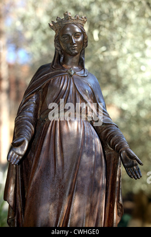 Icon of The Blessed Virgin Mary Mother of Mercy, Vilnius, Lithuania ...