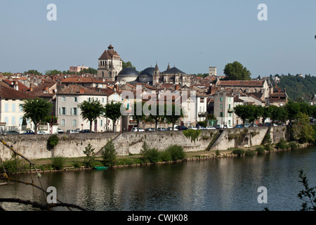 A view of the old city of Cahors across the river Lot, France Stock ...