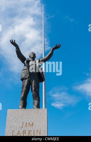 Dublin, Ireland - Statue of Jim Larkin in front of the main post office ...